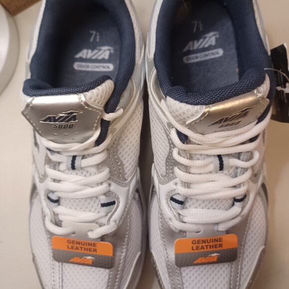 Avia | Shoes | Nwt Avia White Leather Sneakers Womens Sz 75 | Poshmark